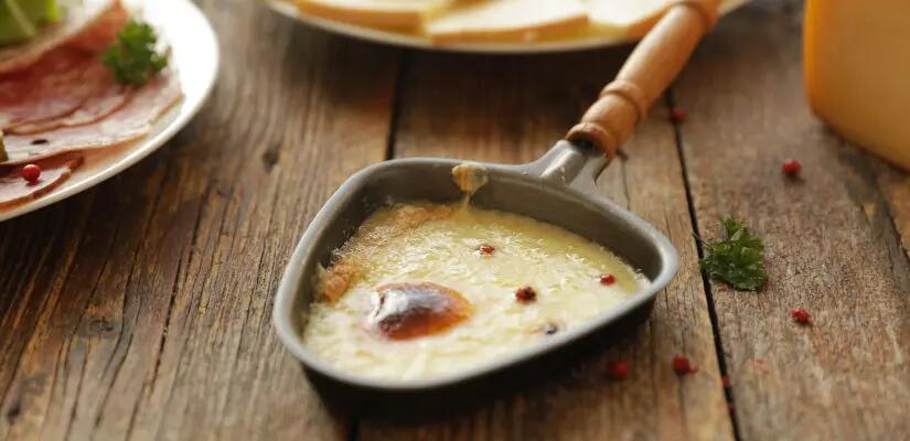 10 recettes de raclettes originales