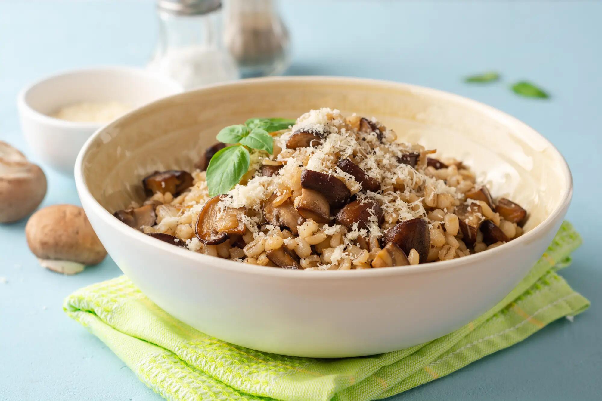Orzotto aux champignons : la recette italienne ultime pour un dîner ...