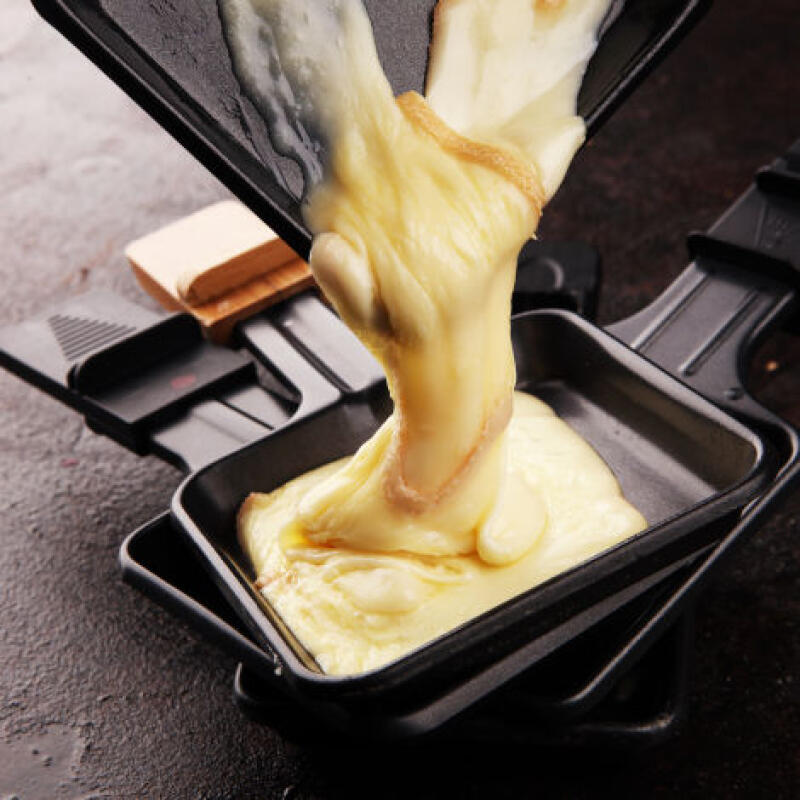Recette raclette originale : vos top idées de raclette-party