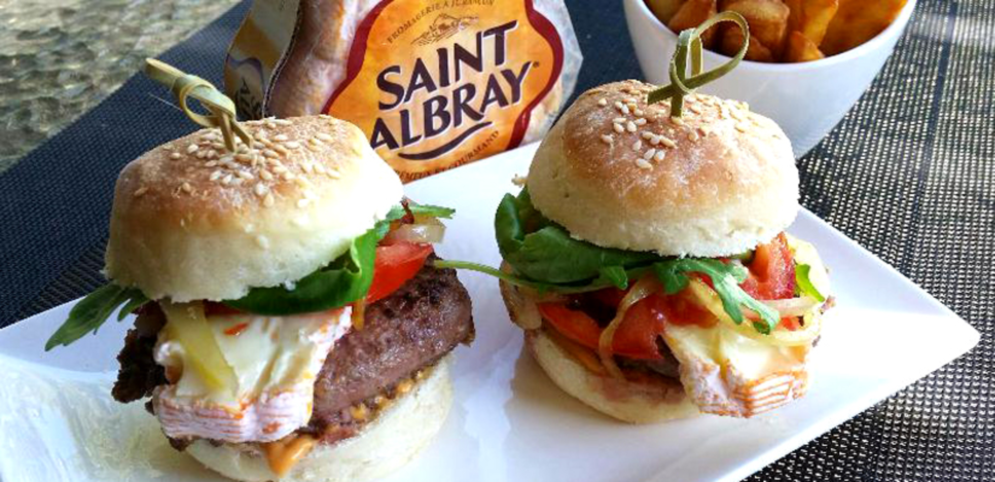 Mini burgers au steak haché et fromage - Recette au fromage